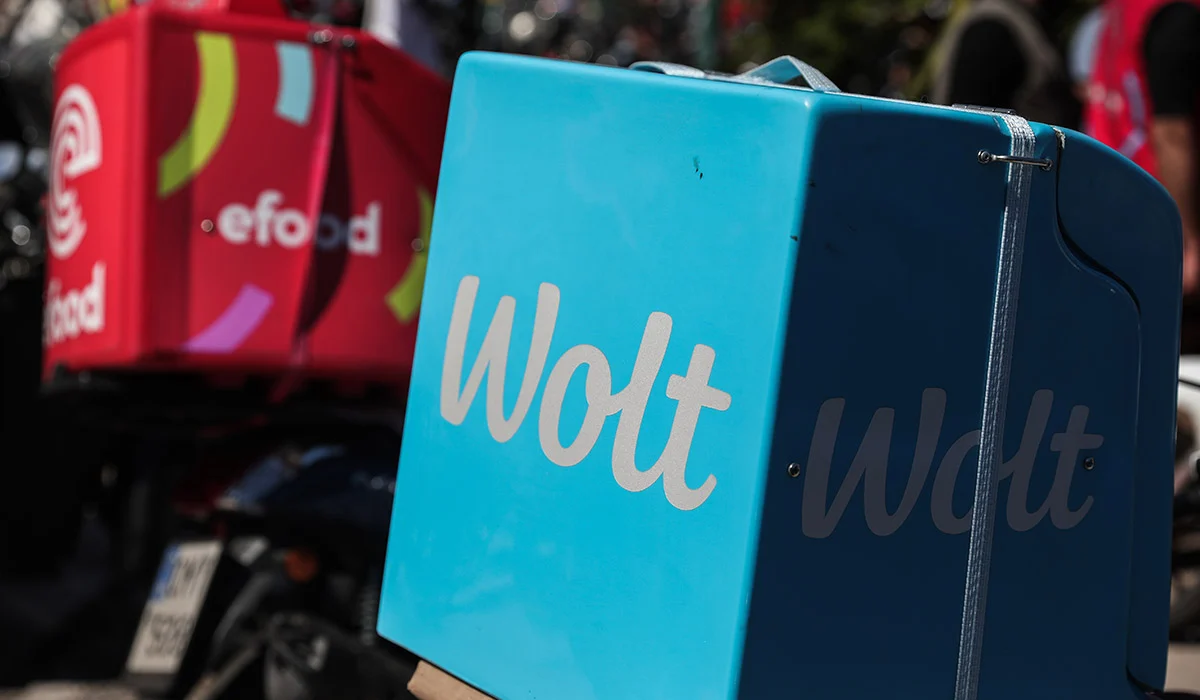 Στάση εργασίας σε Efood και Wolt με αιτήματα συλλογικές συμβάσεις και αυξήσεις μισθών σήμερα ...